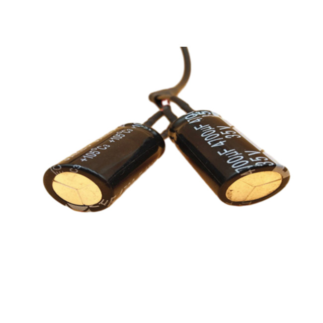 DC right angled plug 18Awg power cable with capacitance 4700uF 35v